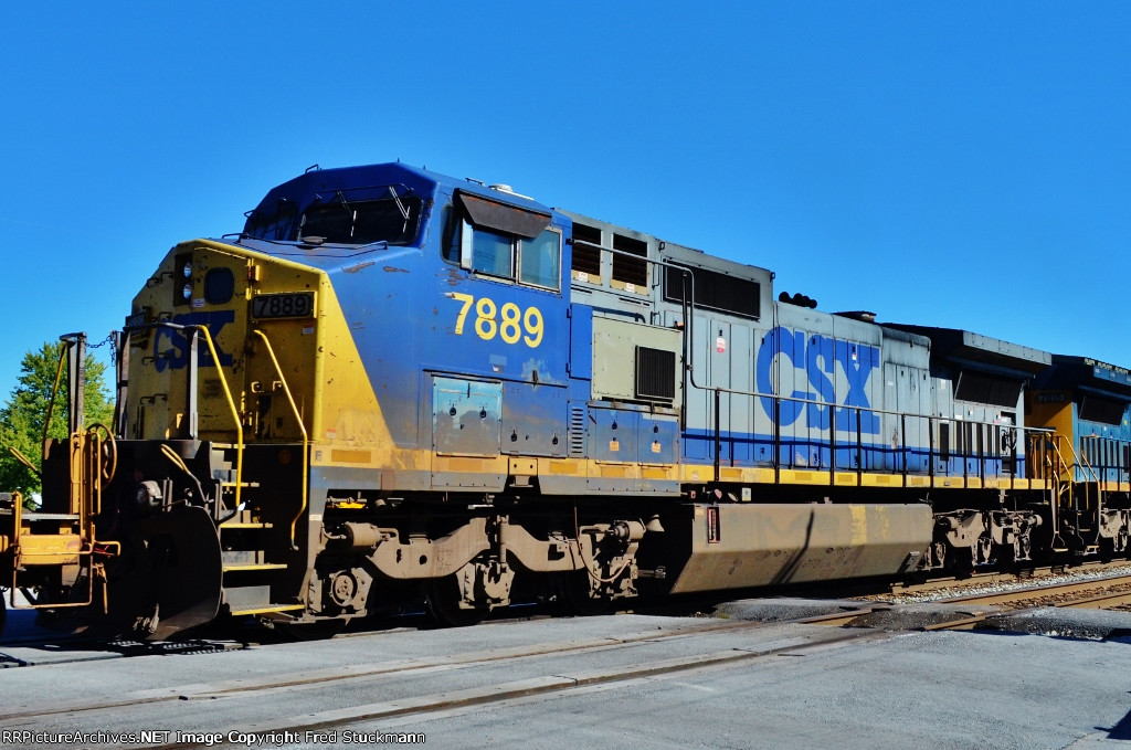 CSX 7889